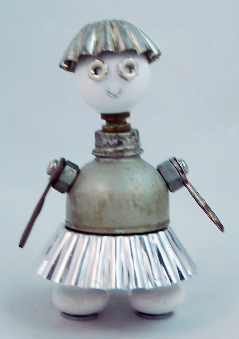 Rebots! Vintage tins recycled,upcycled and repurposed. – Kendra Wood Art